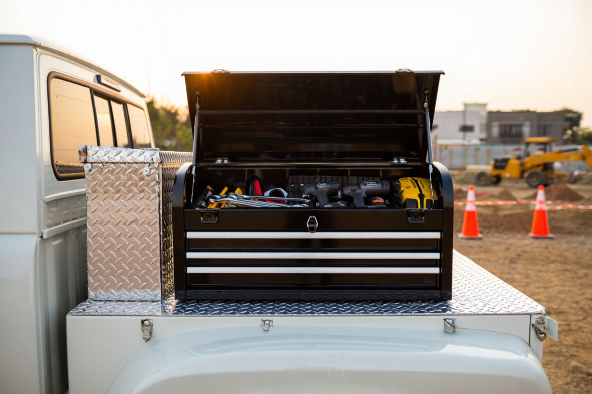 Protect Equipment in a Heavy-Duty Truck Tool Box